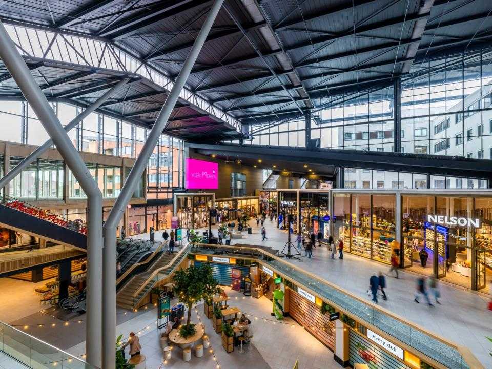 Hoofddorp: a bustling village full of culture and shopping pleasure