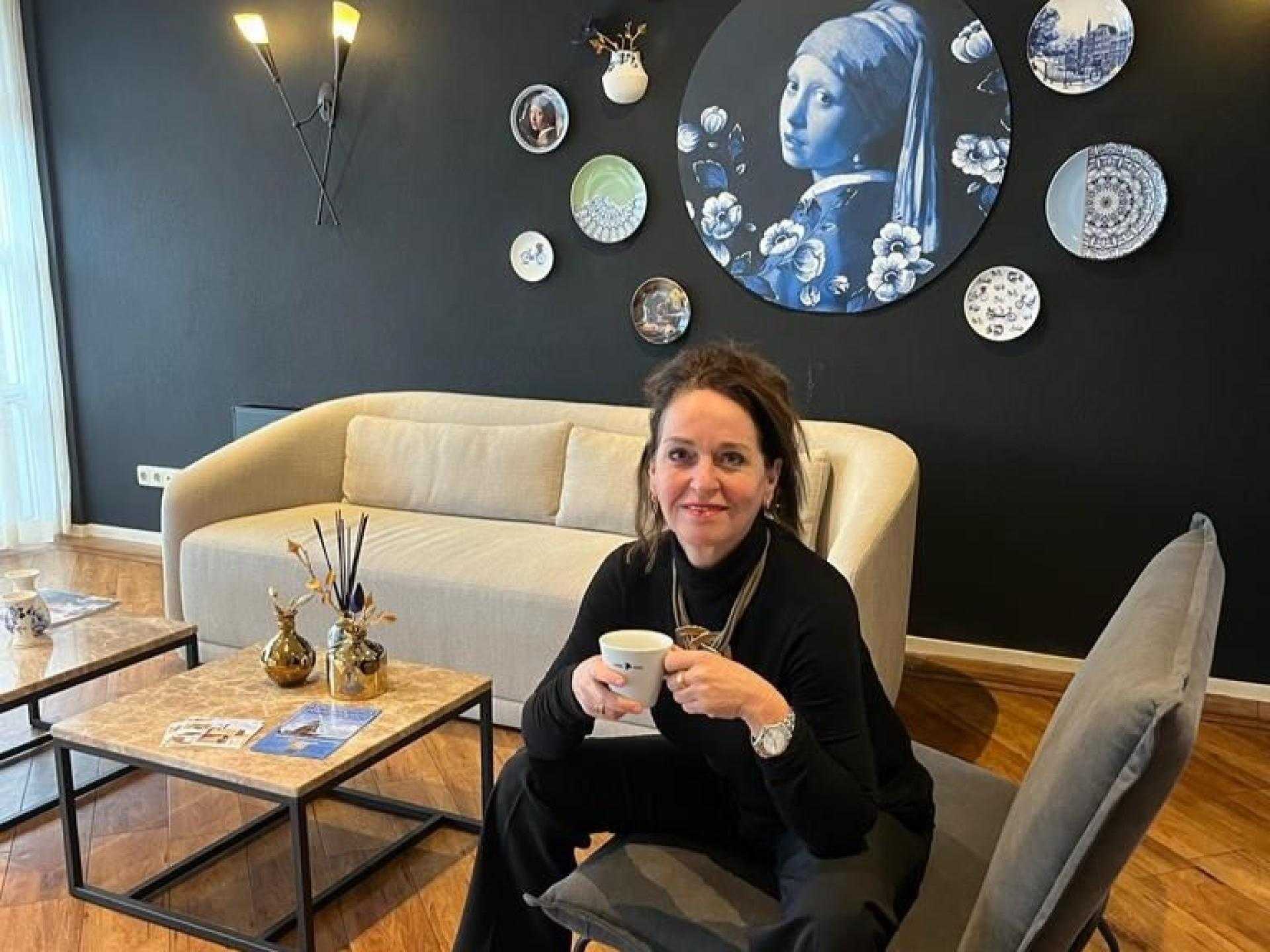 Annette Atiya, nieuwe mede-eigenaar van Boutique Hotel Herbergh ...