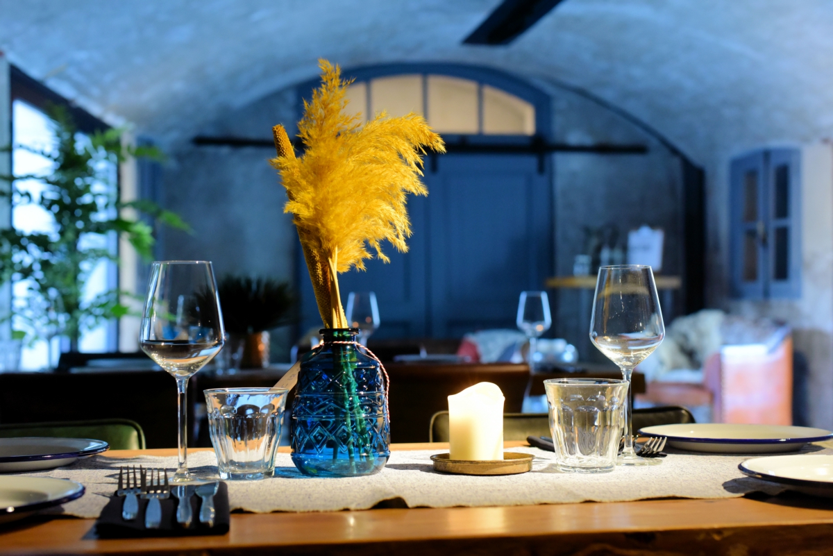 Fort Noxx: robust restaurant in Fort Hoofddorp